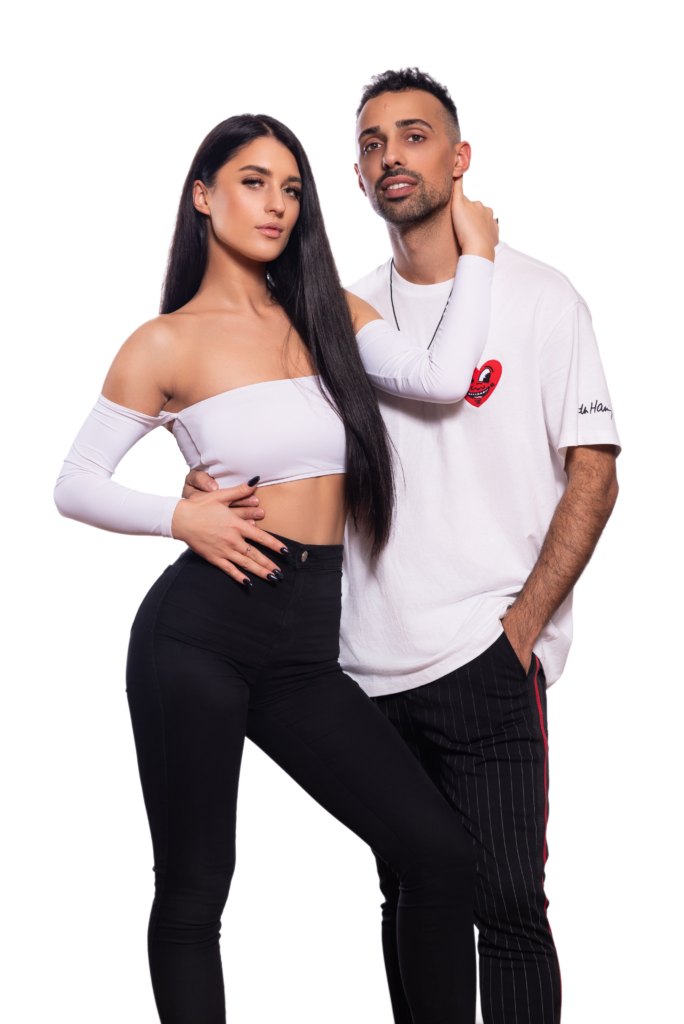 Adrian Ros & Angelica - baychatasensual